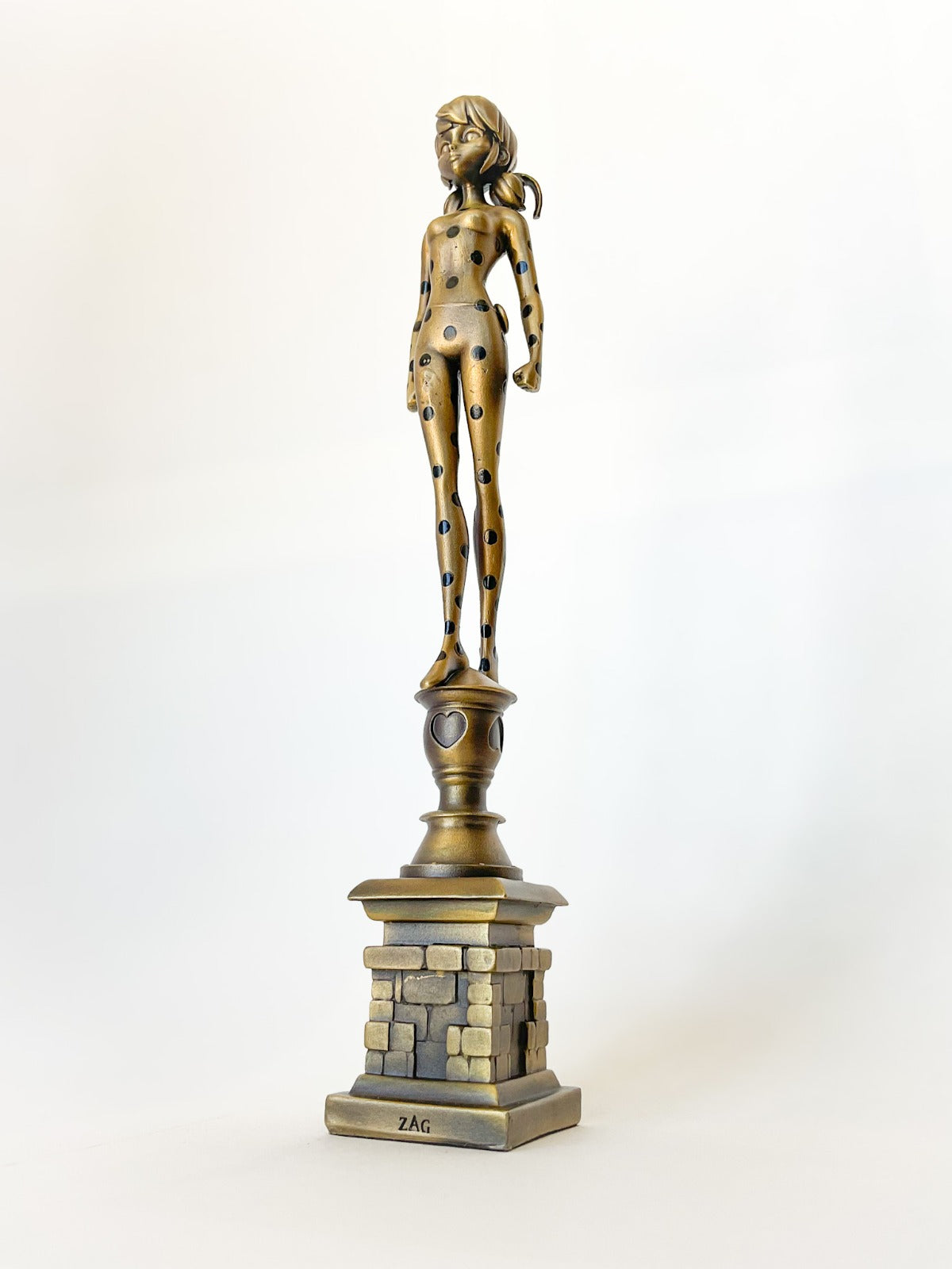 Timeless | Zag Store